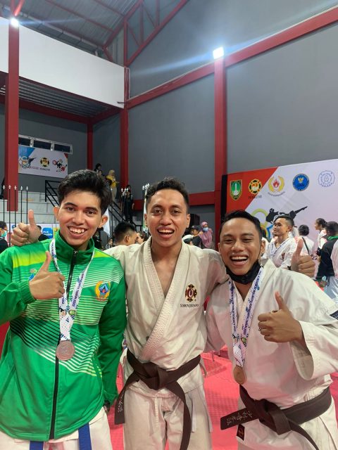 Shorinji Kempo Amikom Yogyakarta raih 2 Medali perak dalam Kejuaraan internasional Kempo Piala ...